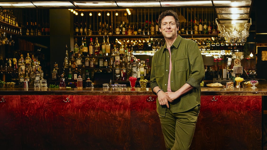 Au bar central | Émissions | ICI TOU.TV